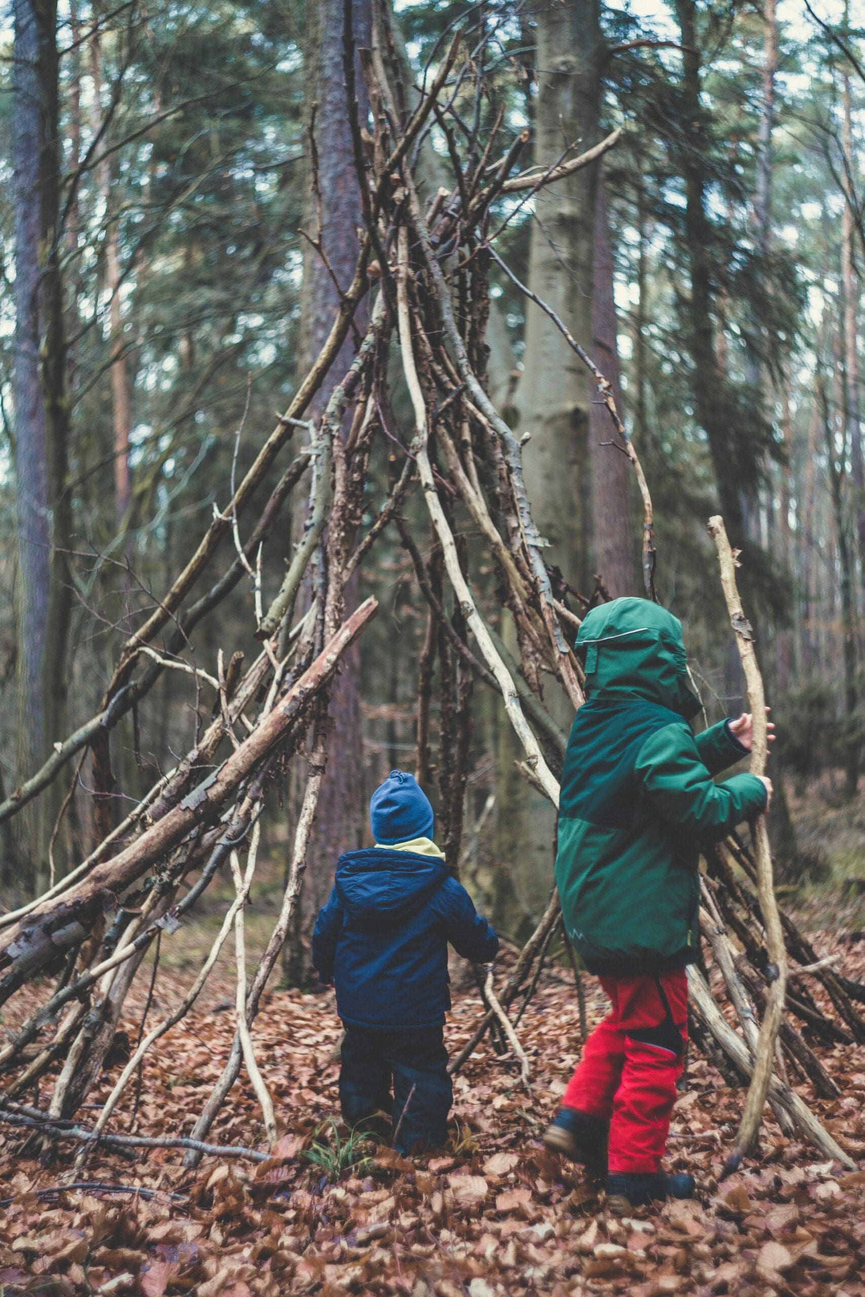 The Benefits of Outdoor Play for the Physical and Mental Health of Kids ...